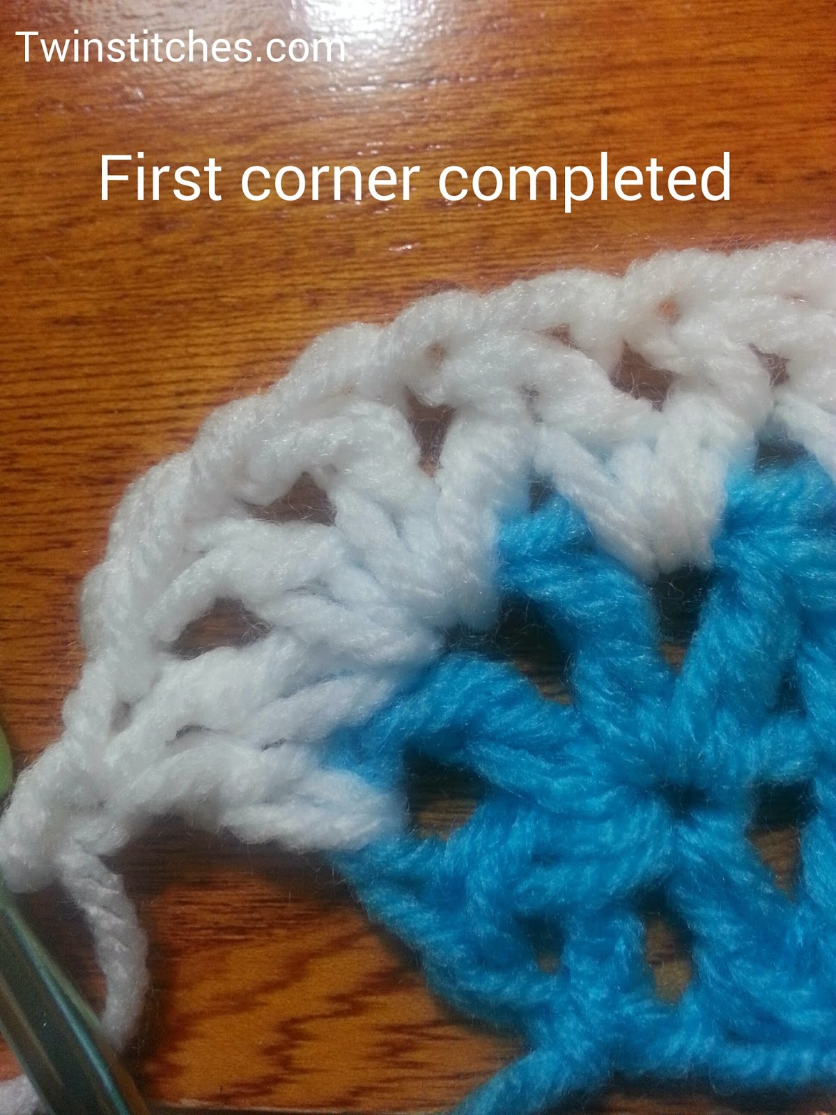 Tw-In Stitches: Wobbly Rectangle Photo Tutorial