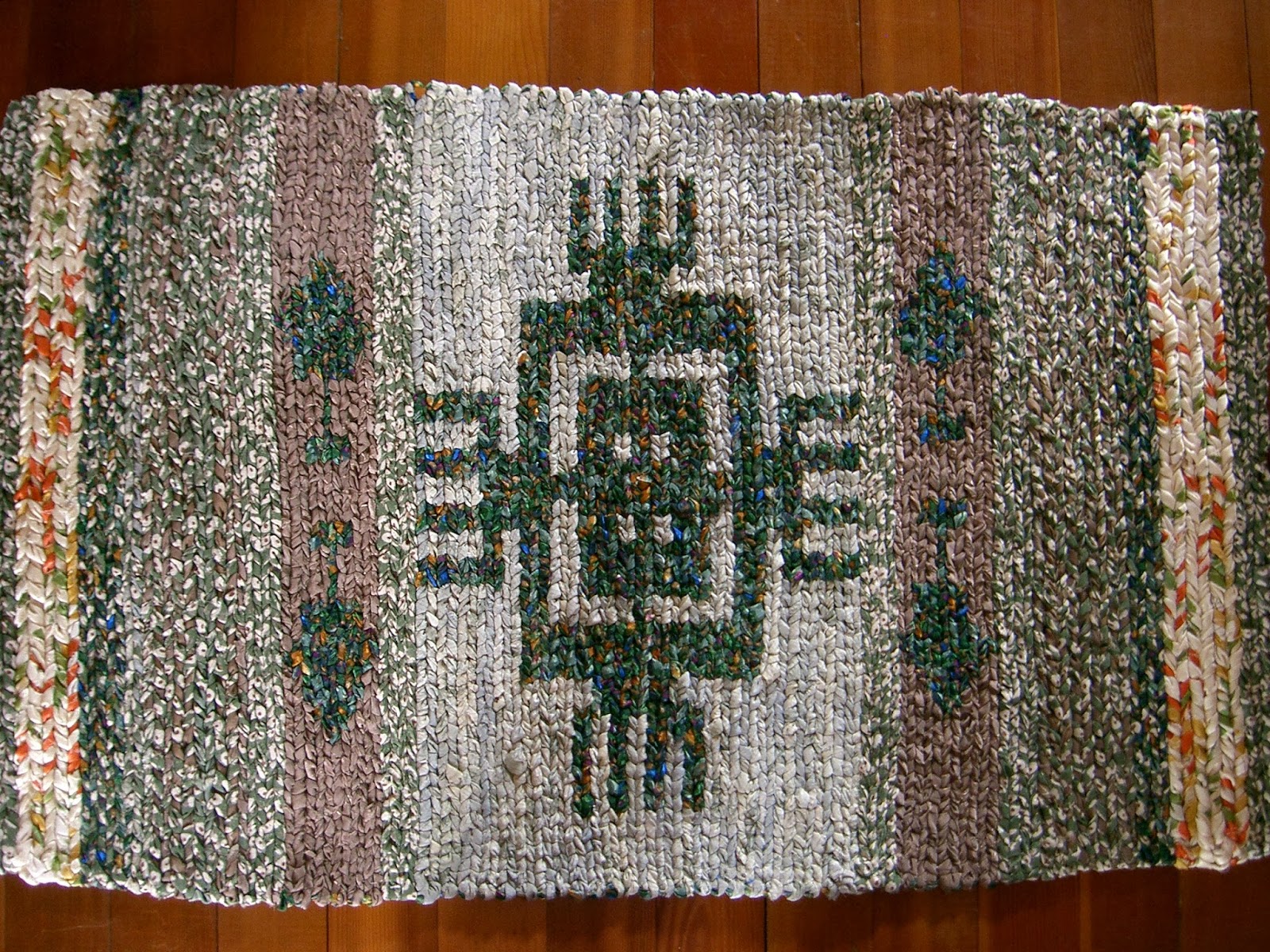 Rags to Rugs - Recycling Clothes into Carpets: Twined Rugs with Taaniko ...