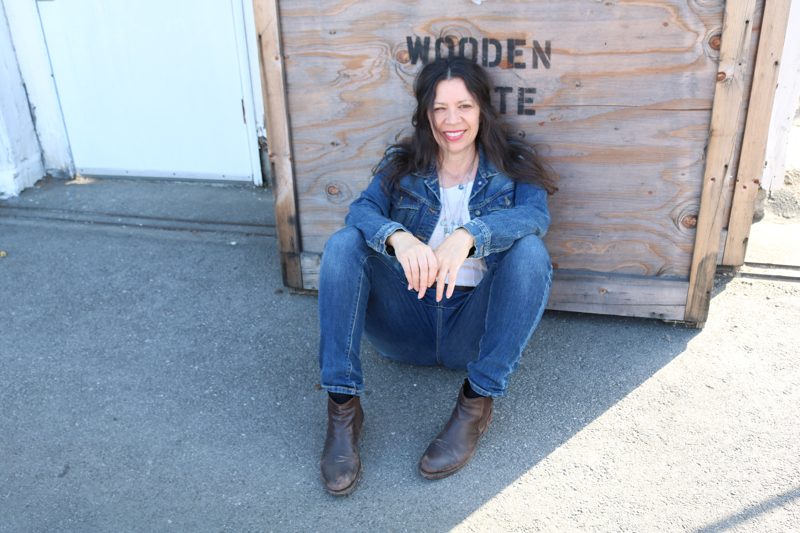 Artospective: Portraits by Alexandra Dillon.