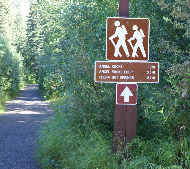 Hike up the Angel Rocks Trail