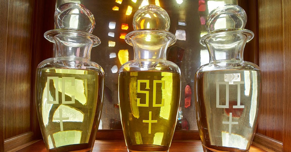 Renungan Pagi : Seri Liturgi: MENGENAL MISA KRISMA