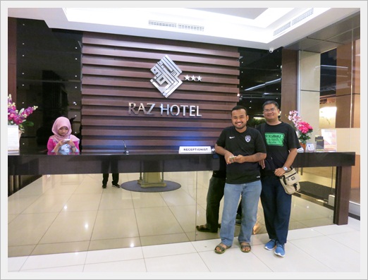 JUST ANOTHER TEACHER: ACCOMMODATION #1 - RAZ HOTEL, MEDAN