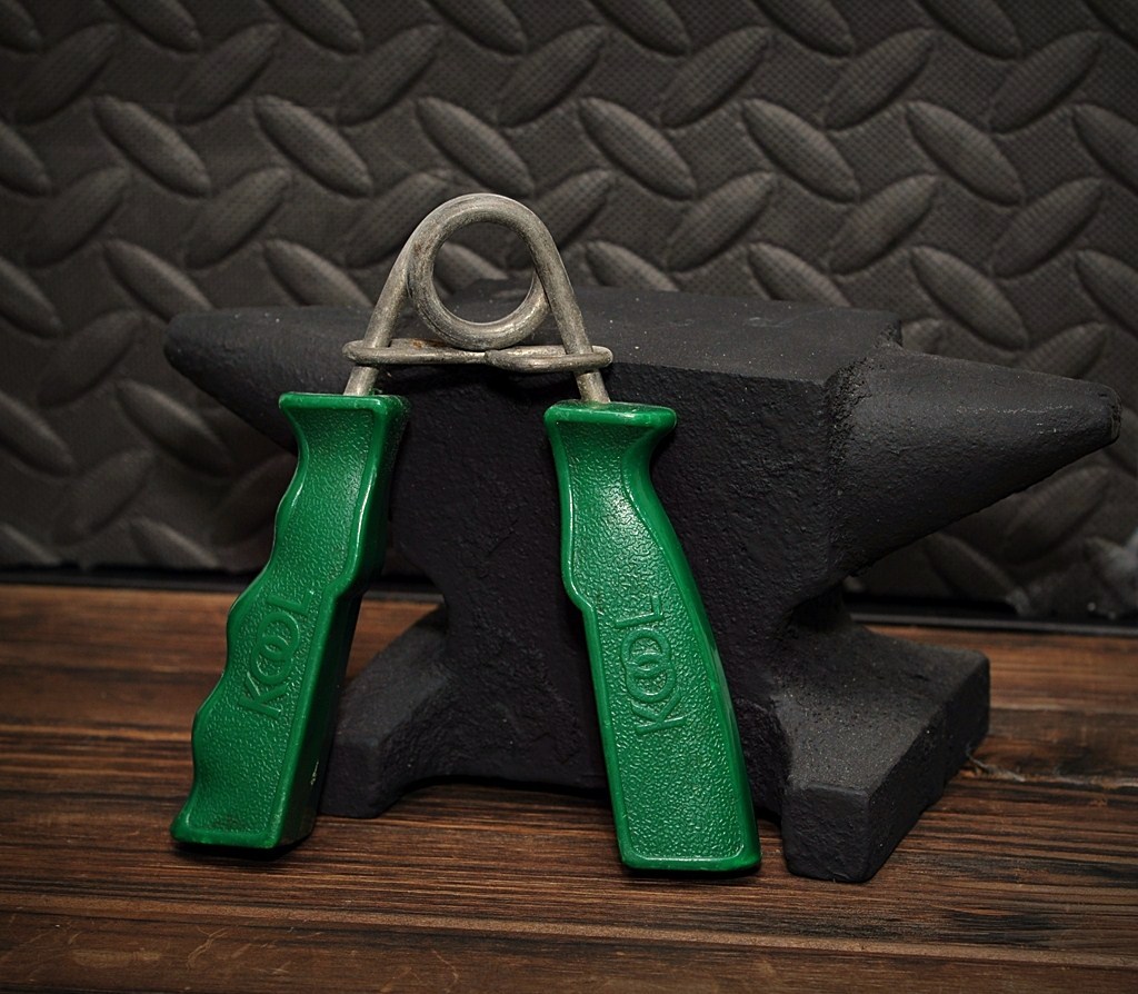 Mighty Joe's Grippers & MORE!: Kool Gripper Donation from Retro Hut