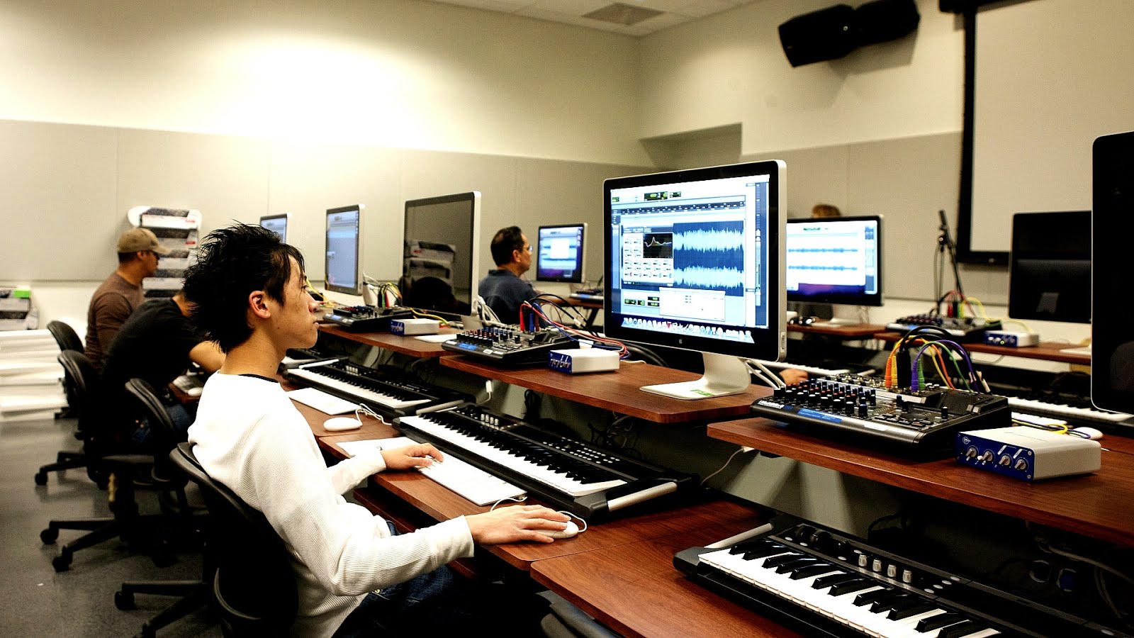 Los Angeles College of Music - College Choices