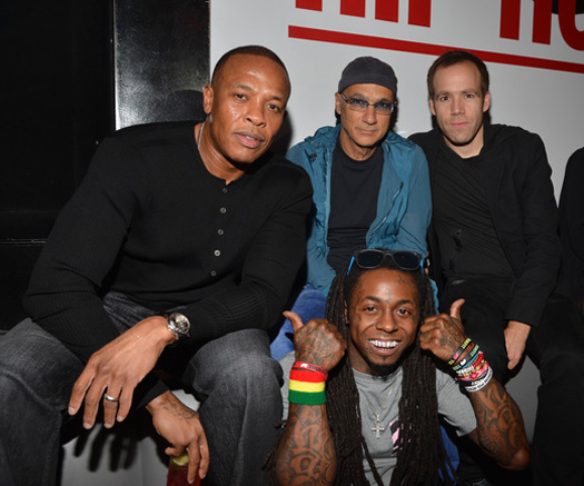 Lil wayne Fãs Brasil: Fotos: Fones Beats By Dre do Lil Wayne