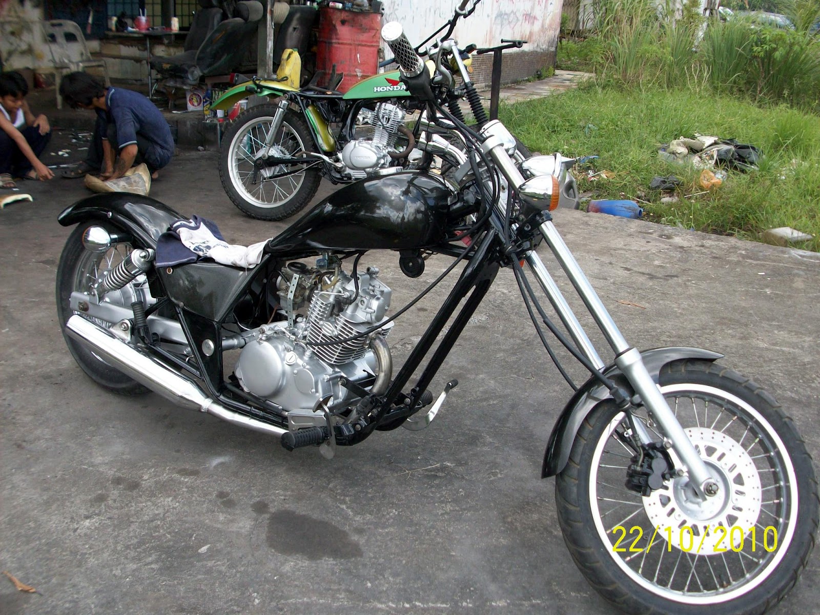 Lobong Custom Motorcycle: "Renegade", Modenas Jaguh 175