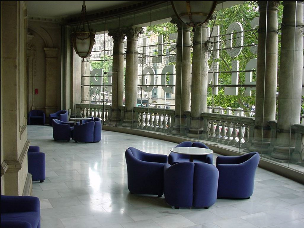 LA PANTALLA MAGICA: CINES DE BARCELONA - CINE COLISEUM