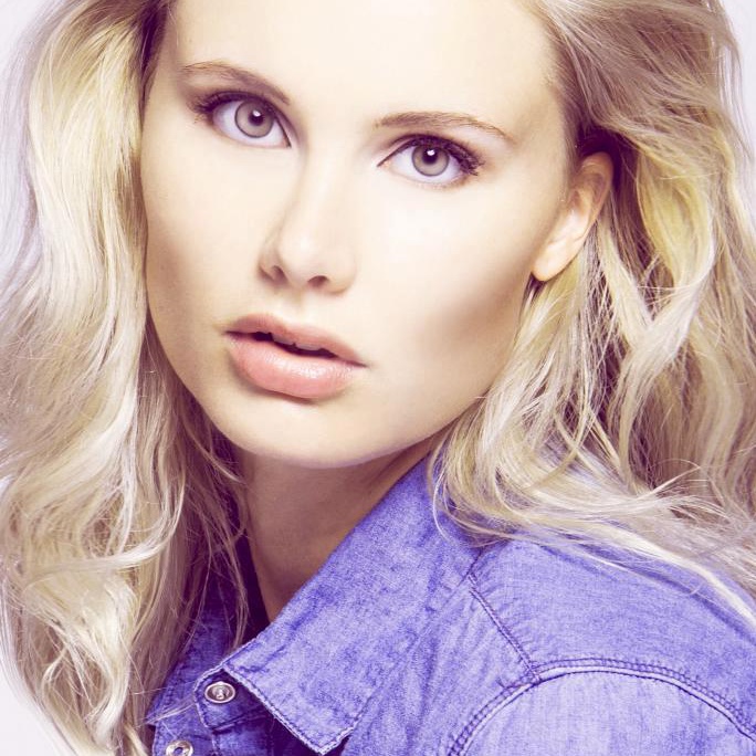 Amy Willerton: Sarah Baderna - Miss World Italy 2013