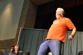 My Ticket Confession: Memo to Alice Walton: Let Me Broker Your Date ...