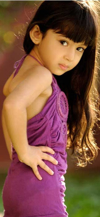 INFORMATIONS: Sarah Child Photo Gallery