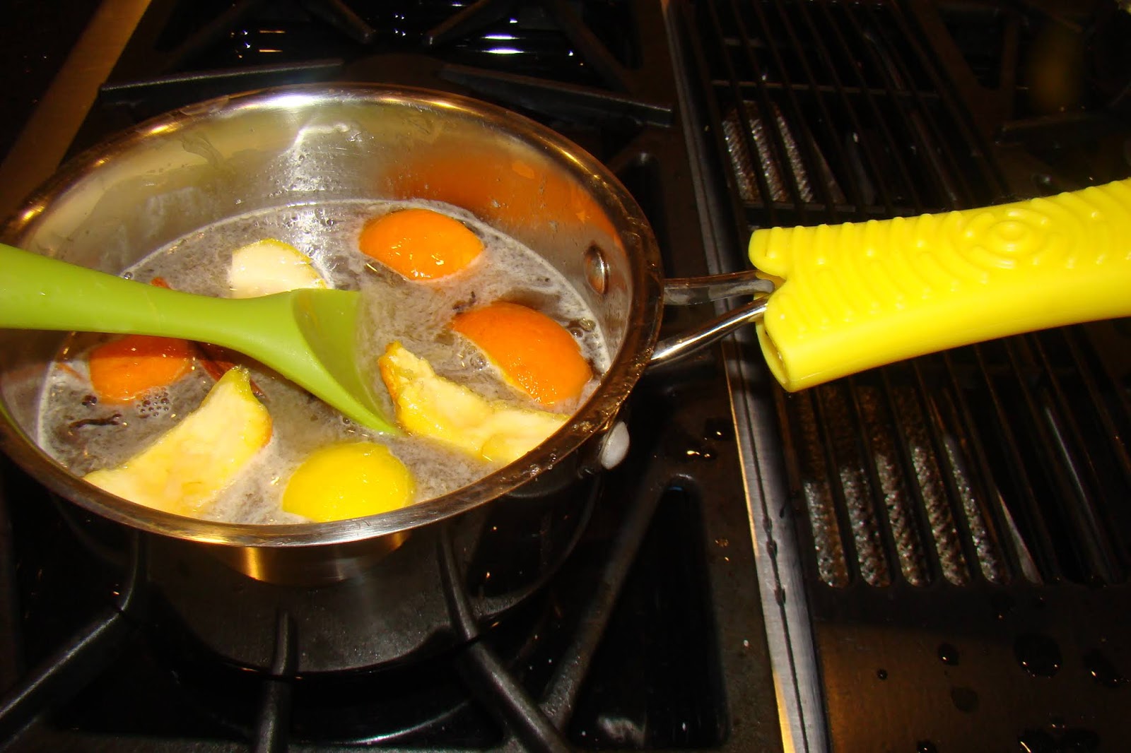 My Favorite Recipes Collection: Nuts filled Finikia/Melomakarona: Greek ...