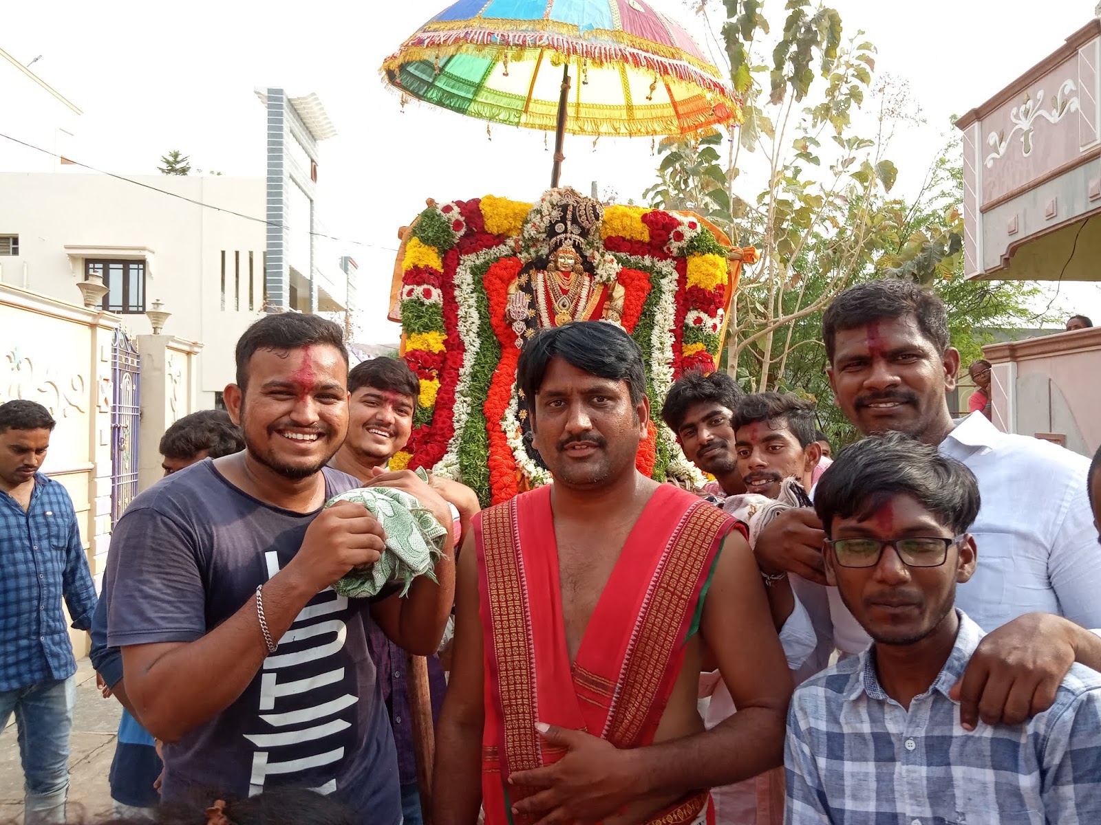 Sri Bhavanarayana Brahmotsavalu, Mohini Avatharam 09-05-2019 Morning ...