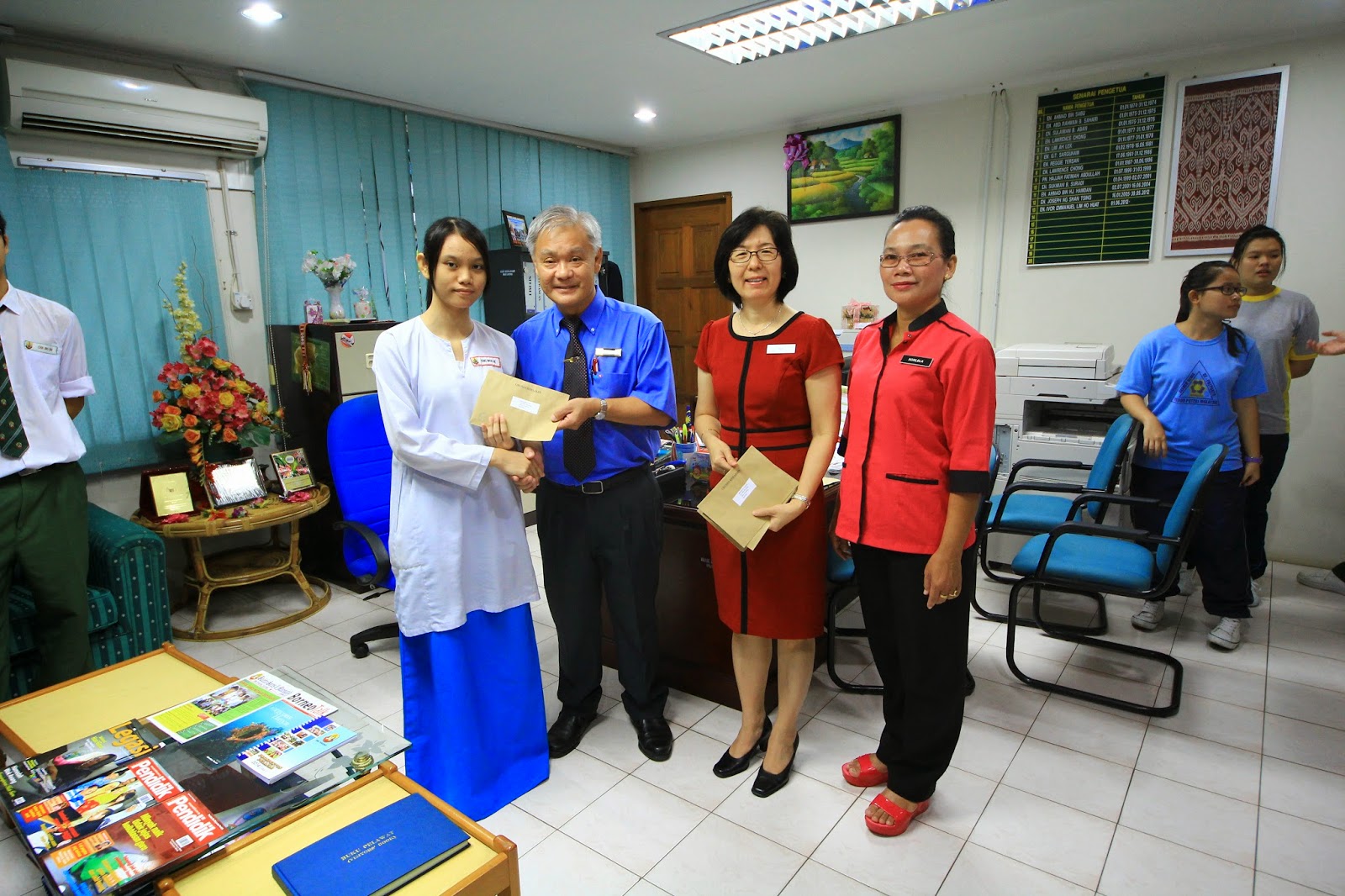 Insentif Kecemerlangan YB Datuk Dr Jerip Susil | SMK PENDING