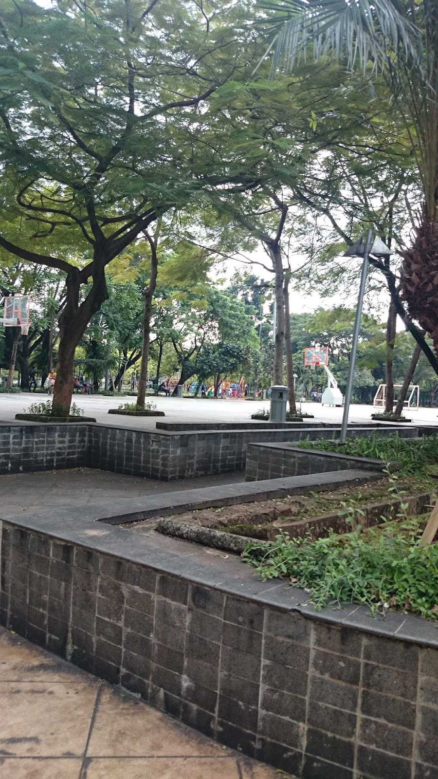 AMAZING INDONESIA: MENTENG PARK, CENTRAL JAKARTA