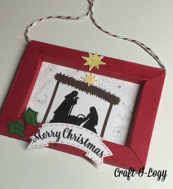 Craft-O-Logy: Tutorial: Christmas Picture Frame Ornament