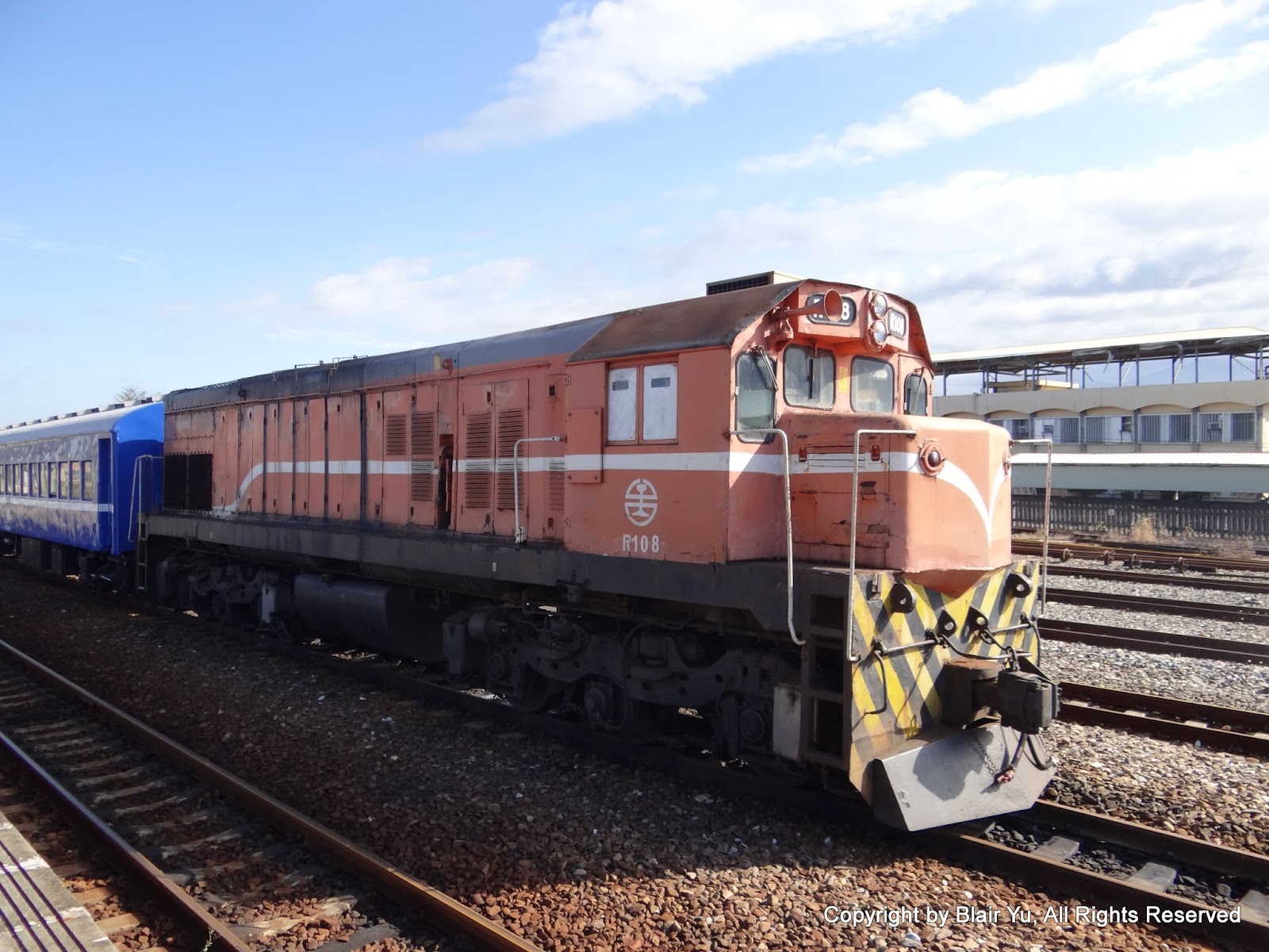Blair's 鐵道攝影: R108柴電機車 / TRA R108 Diesel-electric Locomotive