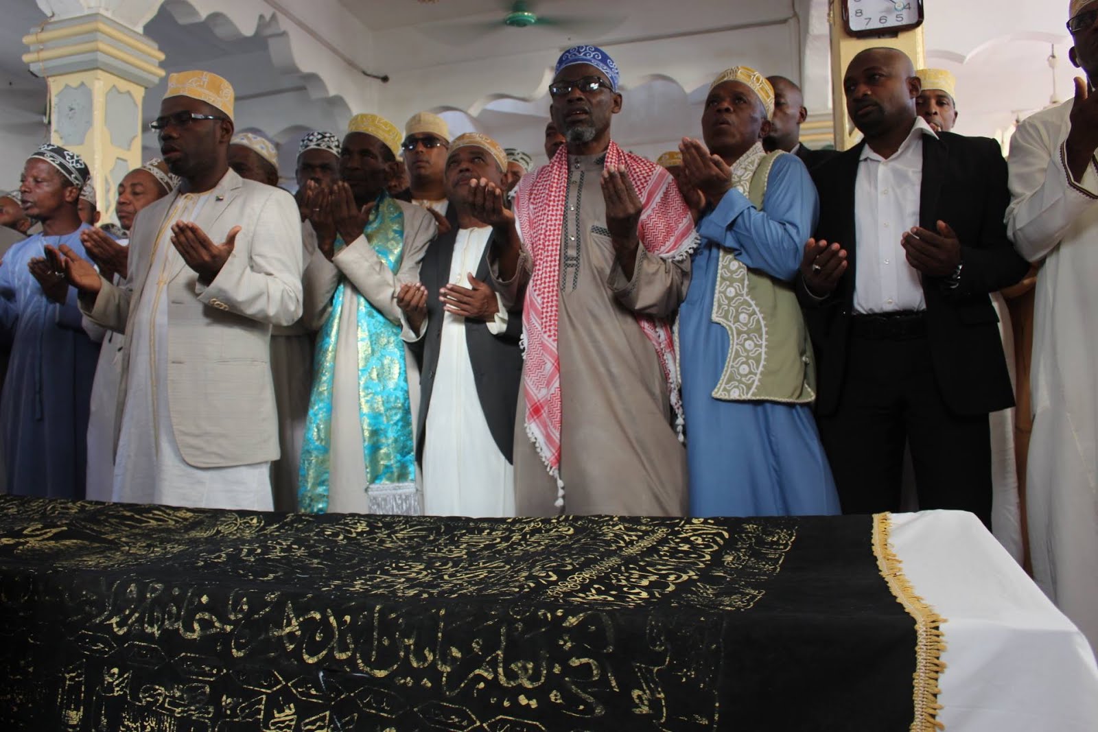 BAMBA inhumé à Anjouan | HabarizaComores.com | Toute l'actualité des ...