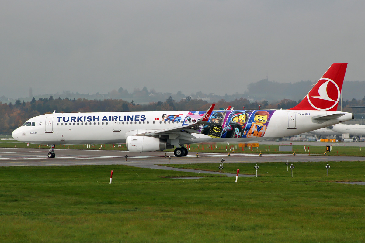 Eastwings: A321-231 * Turkish Airlines * The LEGO Movie 2 c/s * TC-JSU