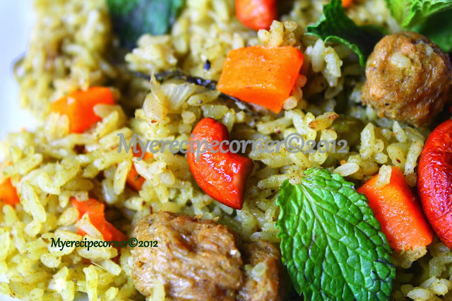 Mye's Kitchen: Vegetable Hari Biryani / Vegetarian Green Biryani