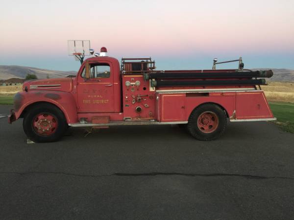 Original 1948 Ford F7 Firetruck - Classic Truck