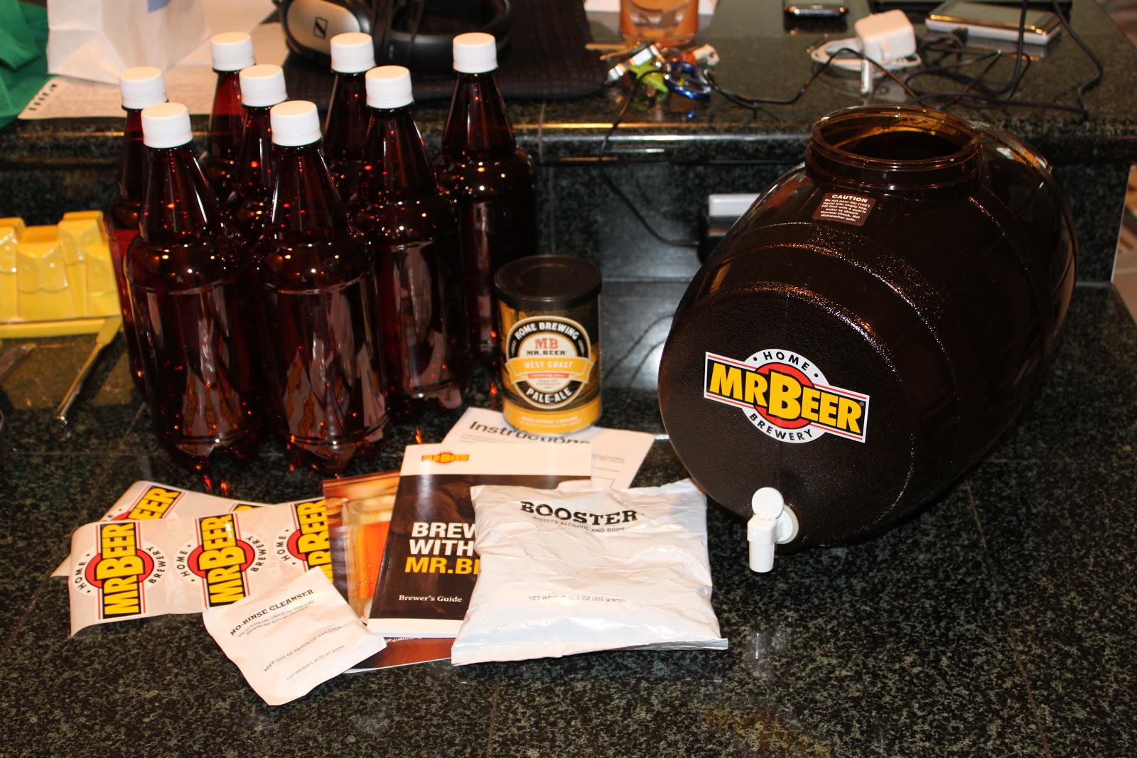 Life with the Jacksons: My first shot at homebrewing