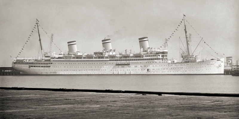 HISTORY - As HAPAG Director Albert Ballin invented the modern cruise ...