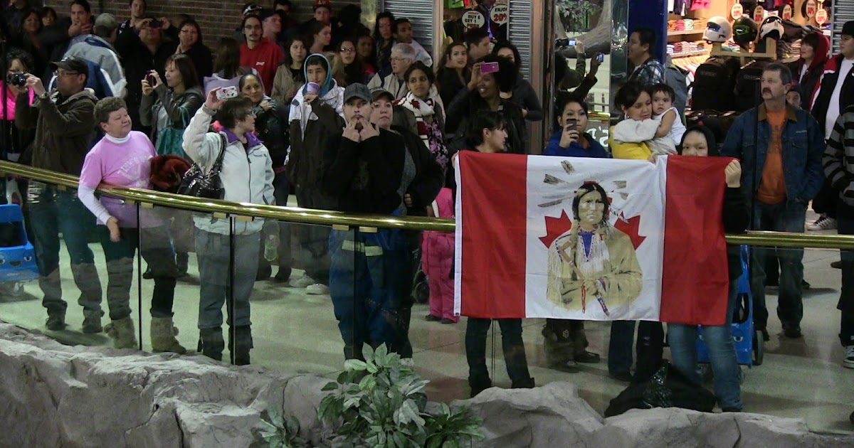 White Wolf : Native American Flash Mob Round Dance Takes Over Mall of ...