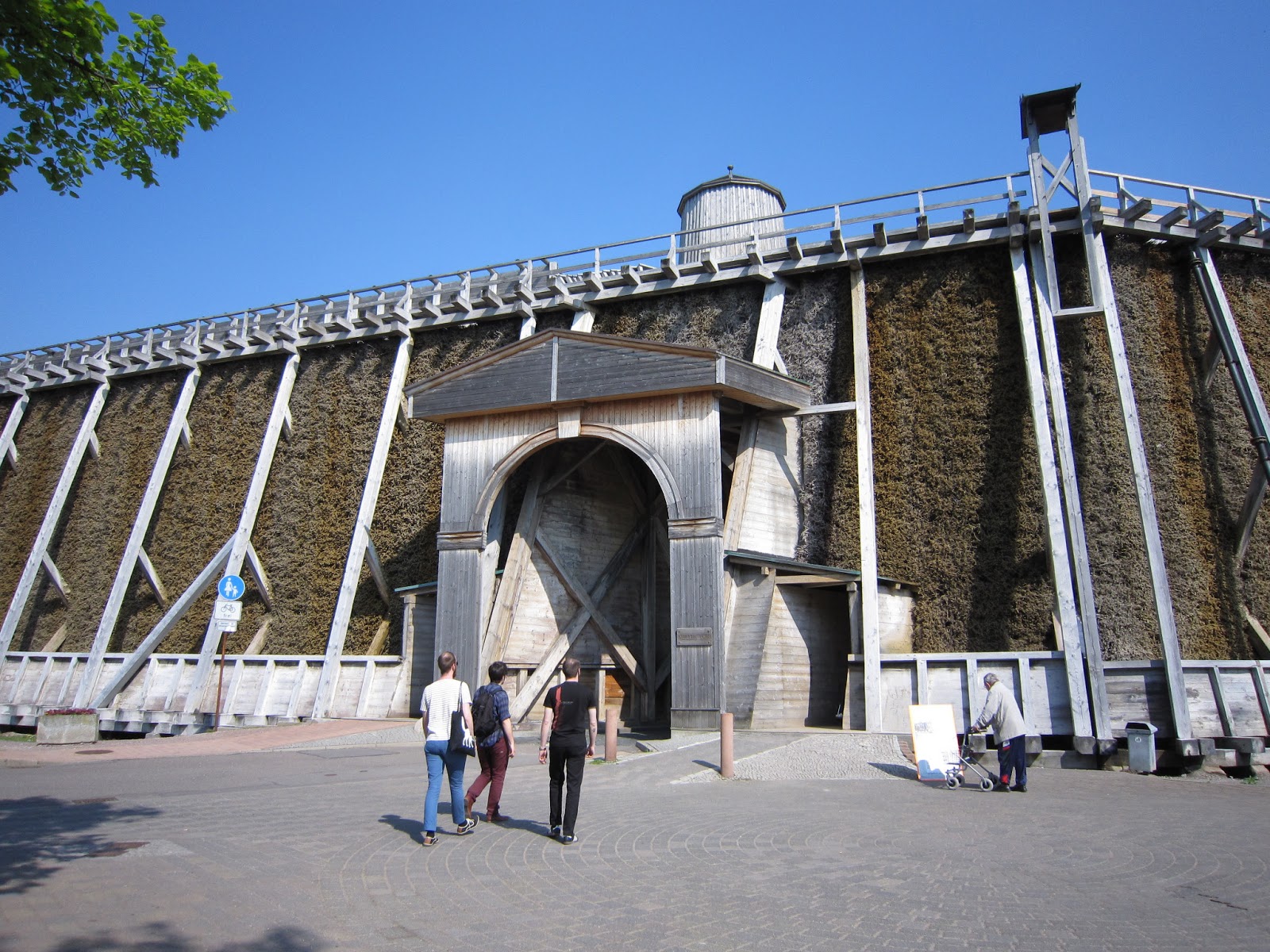 Ramschladen: Das Gradierwerk in Bad Dürrenberg