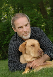 [Biografia]: John Grogan | Universo Literário