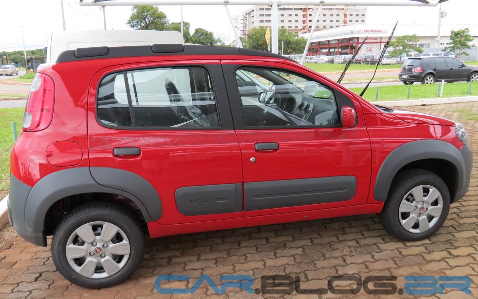 Fiat Uno Way 2013 Xingu chega às concessionárias