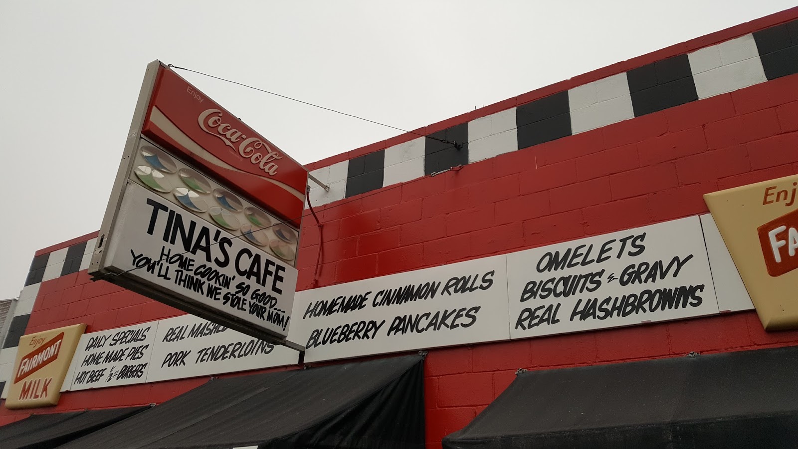 Lincoln NE: Tina's Cafe