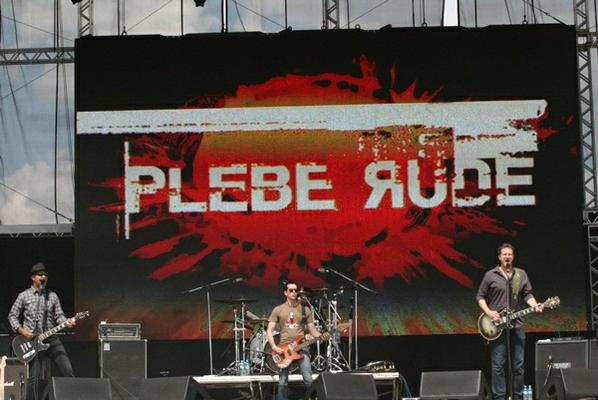 Aumenta o Som: Plebe Rude prepara surpresa para os fãs no Dia Mundial ...