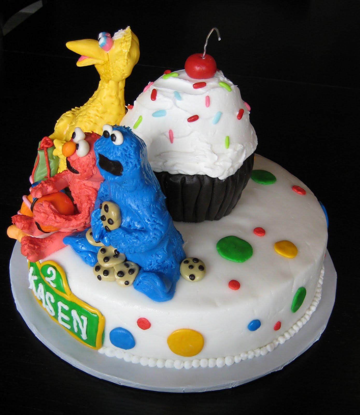Custom Cakes by Julie: Sesame Street Cake