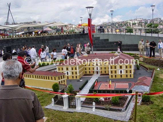 MİMARLIK: TÜRKİYEDEKİ BÜTÜN MİMARİ YAPILARIN MAKET HALİ MİNİATÜRK