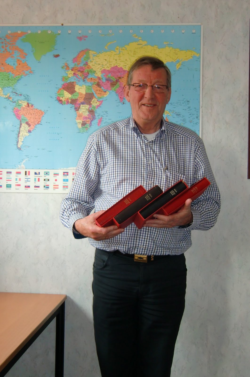 Recycle je Bijbel: april 2011