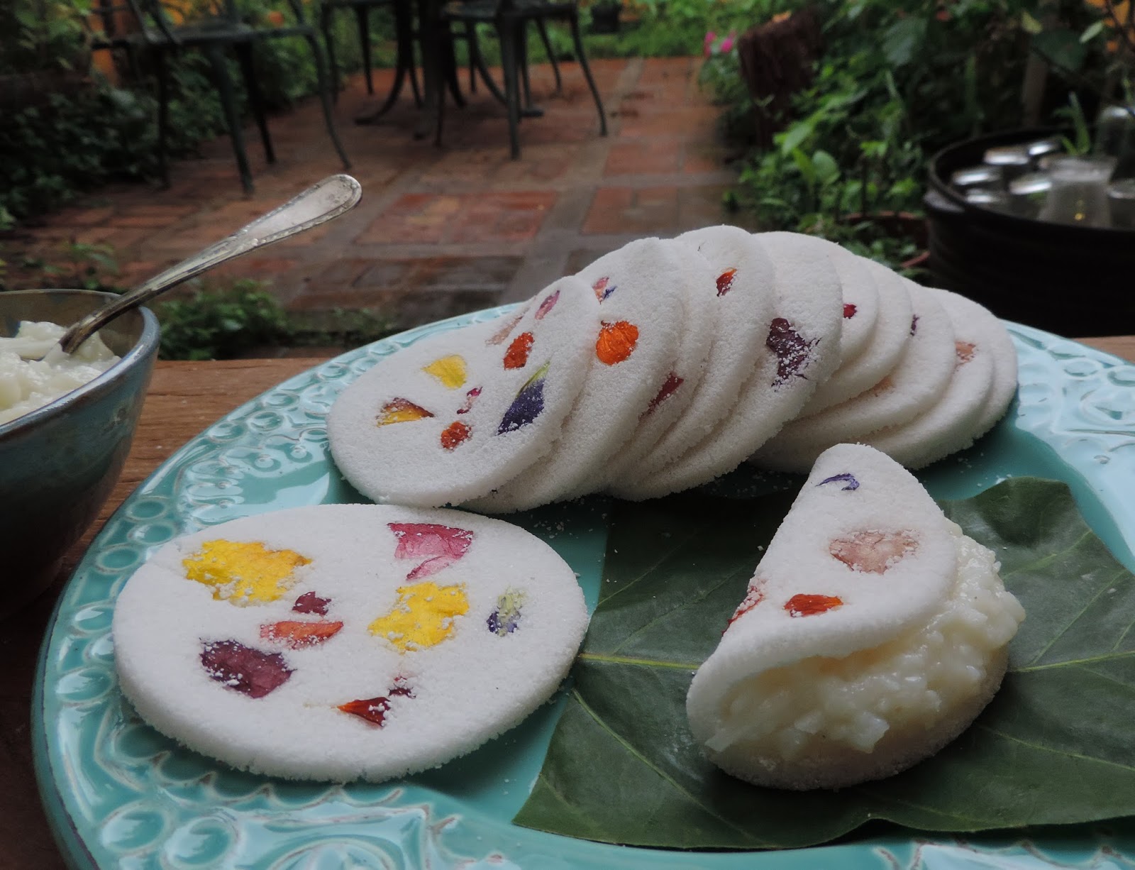 come-se: Aprendendo a fazer a massa para o beiju de tapioca. Coluna do ...