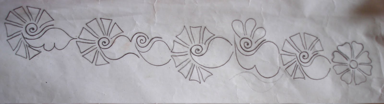 Get started with Mehndi: Joining shapes