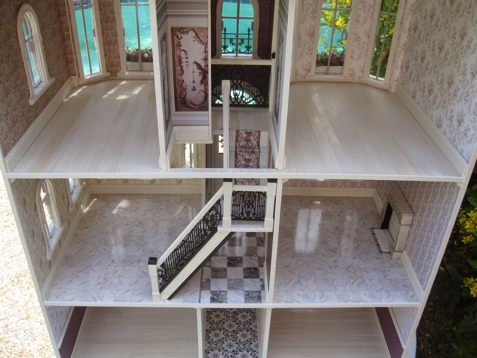 Dollhouses by Robin Carey: "The Orchid House" Dollhouse with Shops