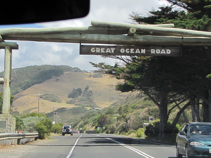 Travel Living: A Trip to Great Ocean Road - Victoria