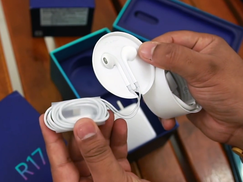 Unboxing dan Kesan Pertama OPPO R17 Pro Warna RADIANT MIST vs EMERALD ...