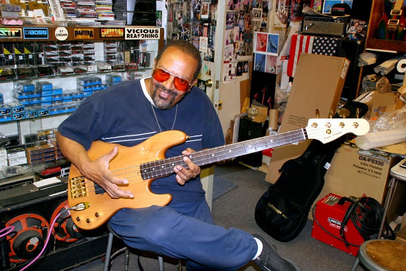 NOTICIAS Y EFEMERIDES MUSICALES Y DEL CINE: MUERE LOUIS JOHNSON ...