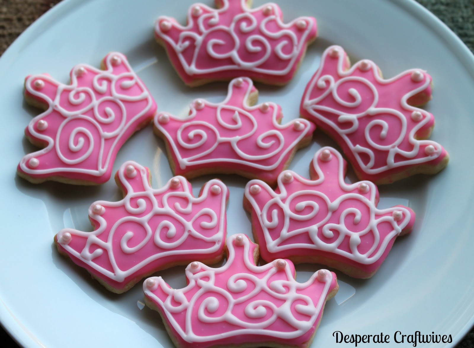 Desperate Craftwives: Princess Tiara Cookies