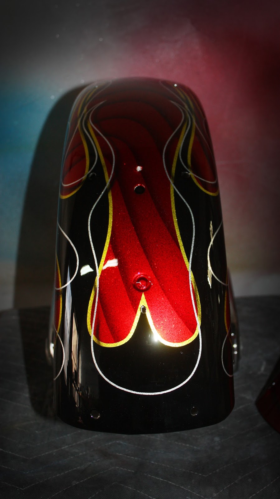 Online Motorcycle Paint Shop: Classic Flames in heavy metal flake