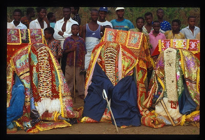 GUERREIRO GARDIÃO: Bàbá Egúngún