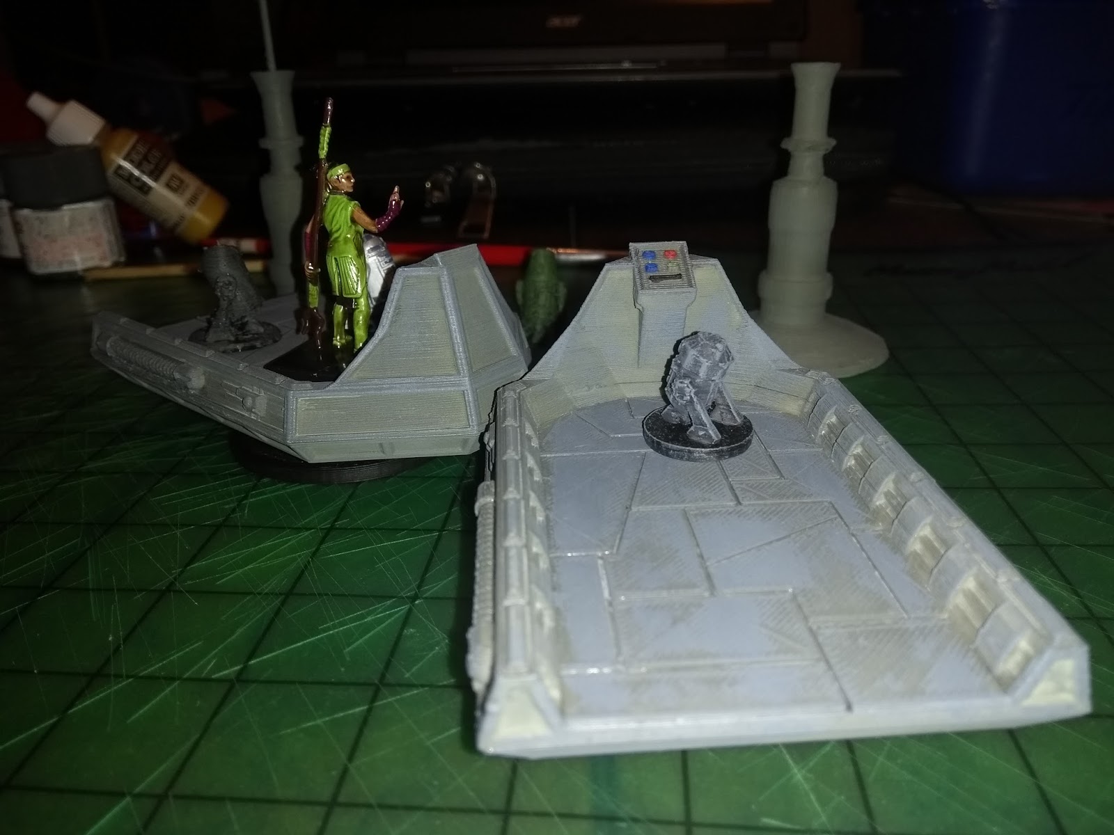 20mm Gamer: Cargo Sleds