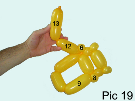 CLASSICAL: Balloon car