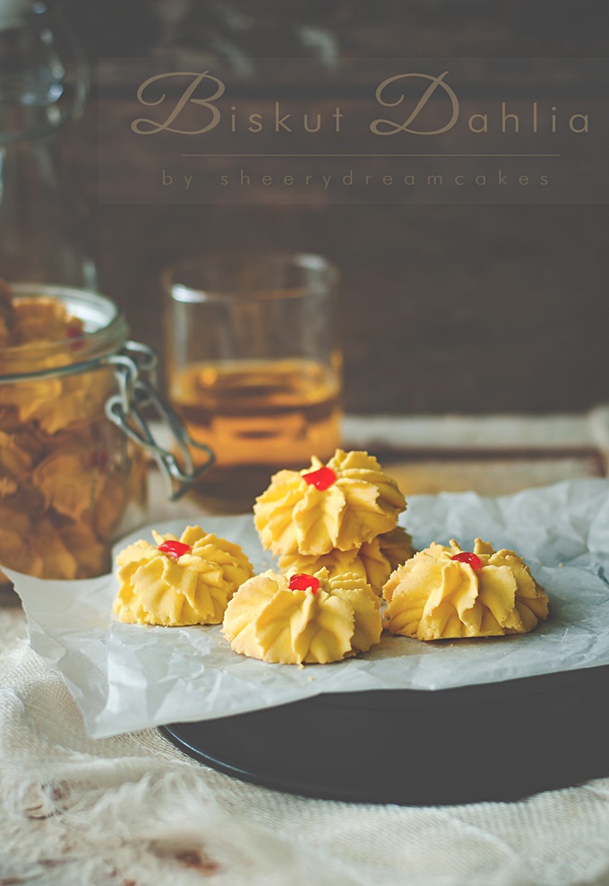 Melley Mey's Kitchen : ~ Resipi Biskut Dahlia...