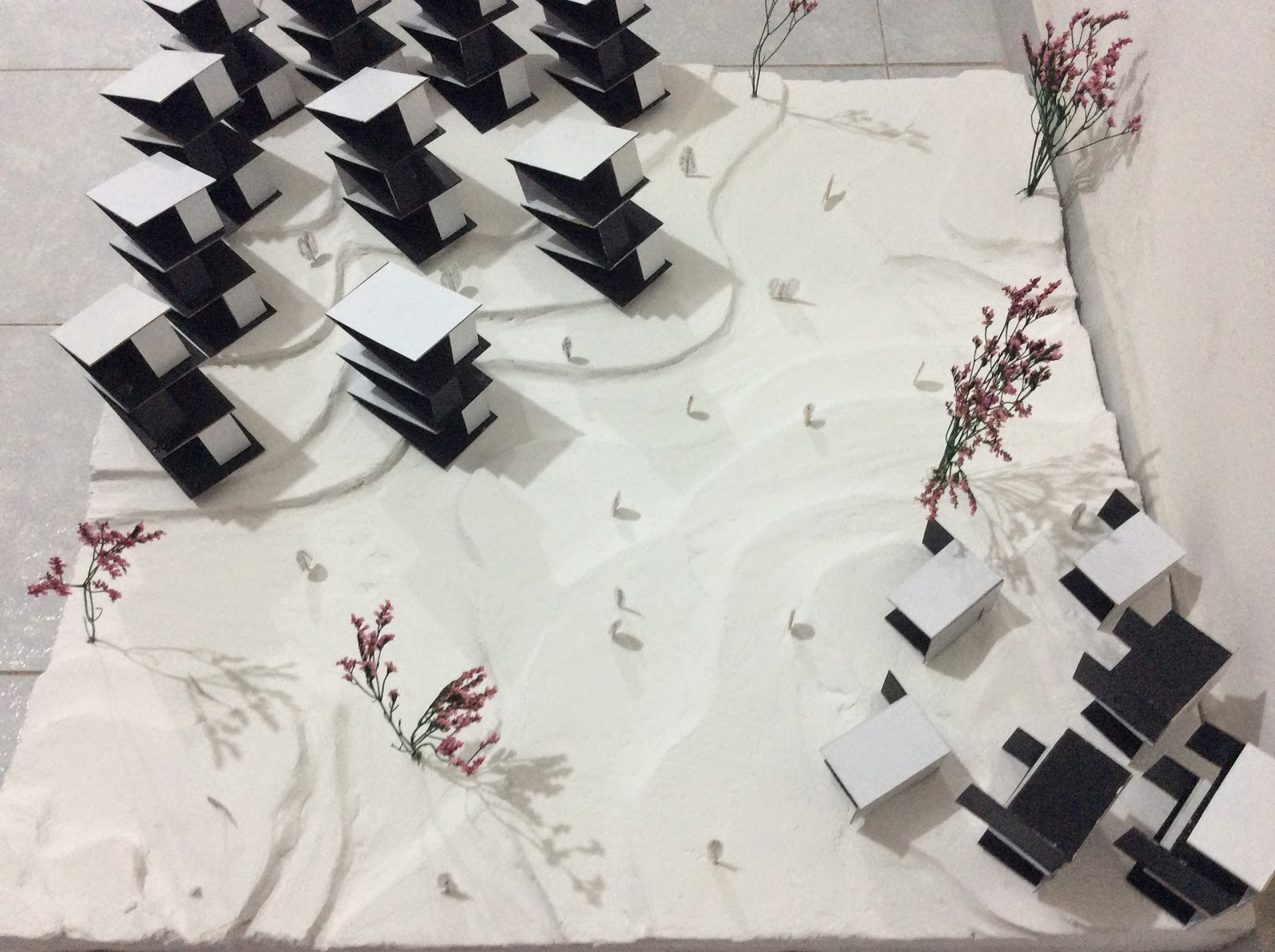 Introducción a la composición : Módulos arquitectónicos a base de ritmo*