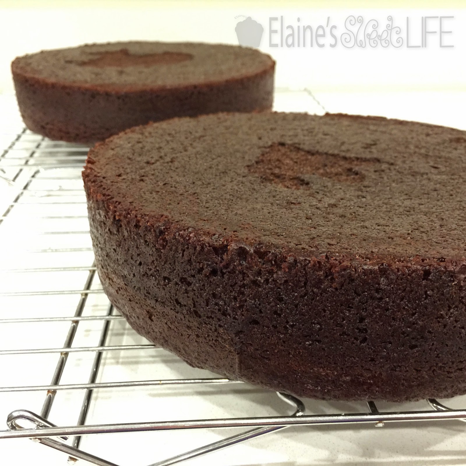 Elaine's Sweet Life: Rich Dark Chocolate Cake {Recipe}