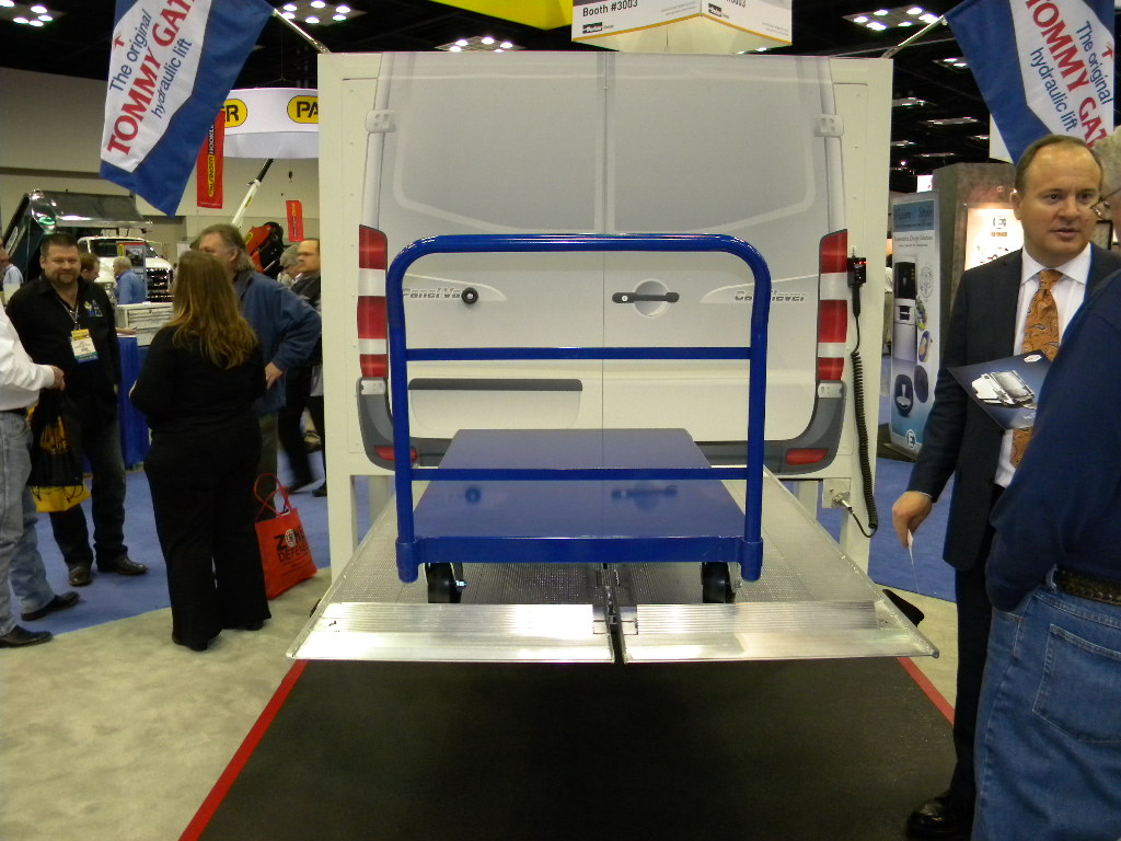 Tommy Gate Introduces Its New Cantilever Series Liftgate | Harbor Truck ...
